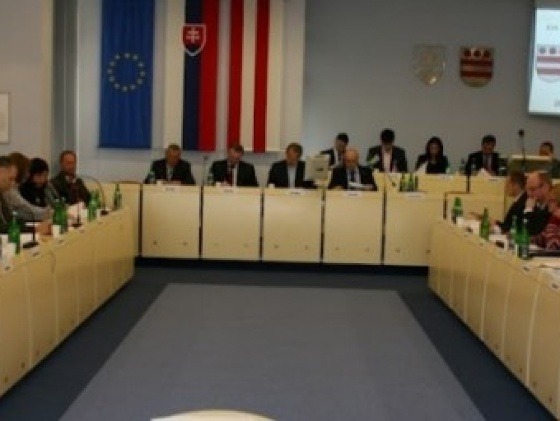 Mestskí poslanci rokovali o pozemkoch - galéria | Topky.sk Mestskí poslanci rokovali o pozemkoch - galéria | Topky.sk