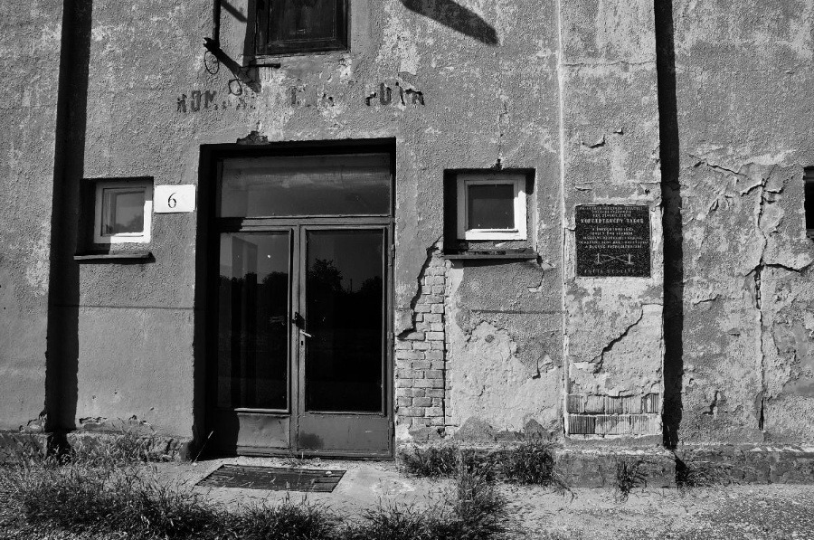 FOTOREPORTÁŽ Koncentračný tábor v Seredi: Príbehy ľudí, ktorí prežili ...