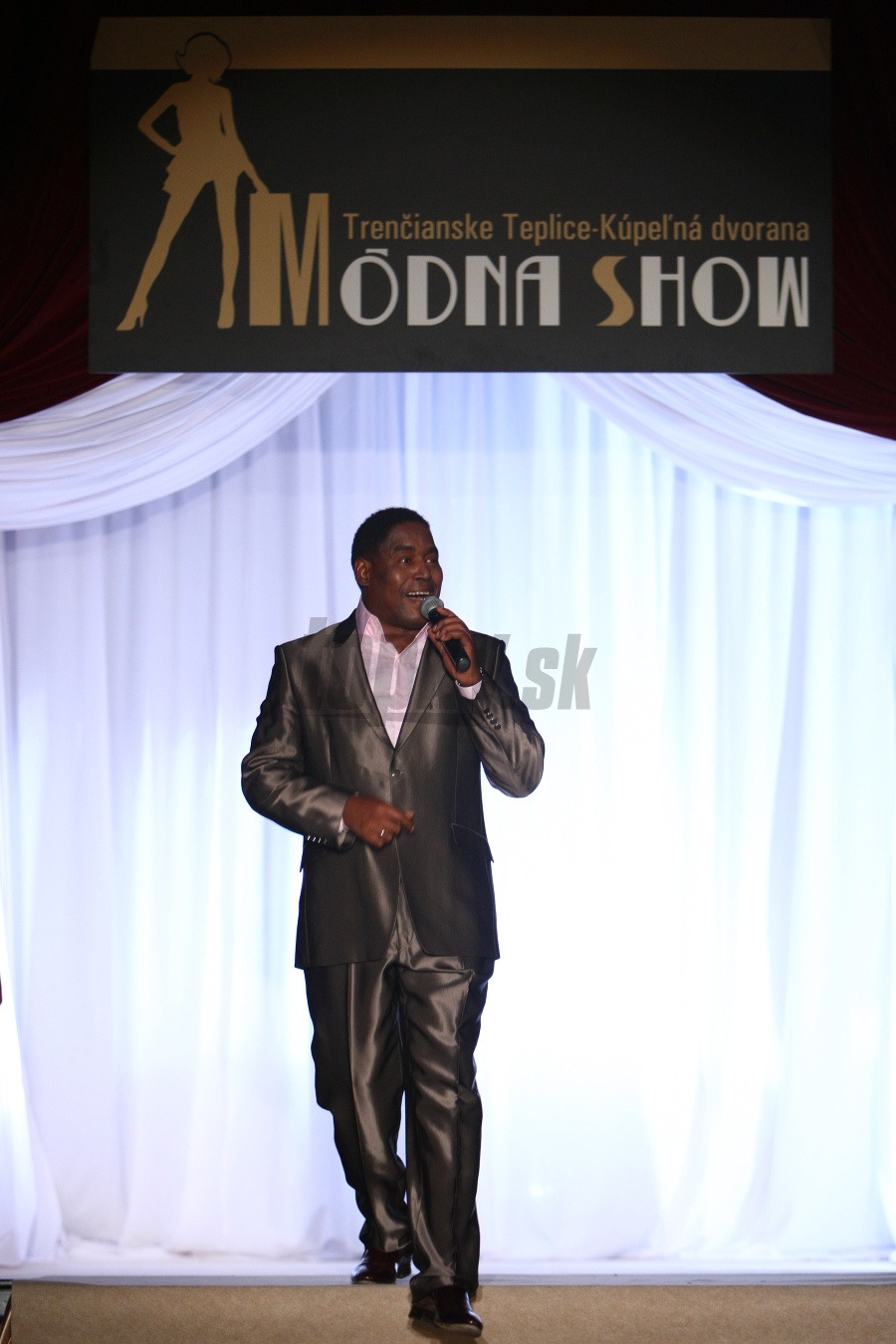 Mórovej ulízaná hlava: Fúha, Diana, toto už nikdy viac! – galéria ...