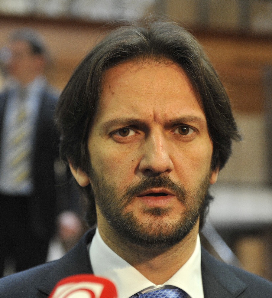 Kaliňákov rezort nakúpi autá za milióny: Kam pôjde až sedemsto vozidiel ...