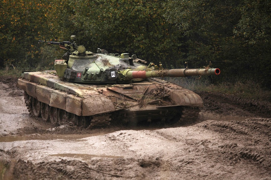 VIDEO Veľká vojenská akcia na východe Slovenska: Tanky v boji, počuť ...