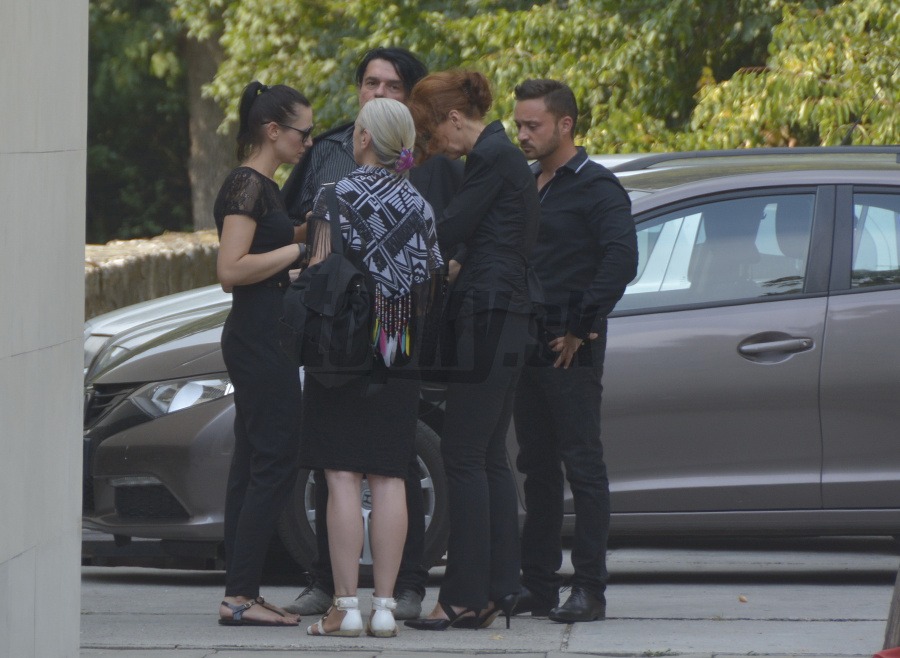 Pohreb dcéry (†33) Laca Lučeniča: Ochranka, smiech a zmierenie nad ...