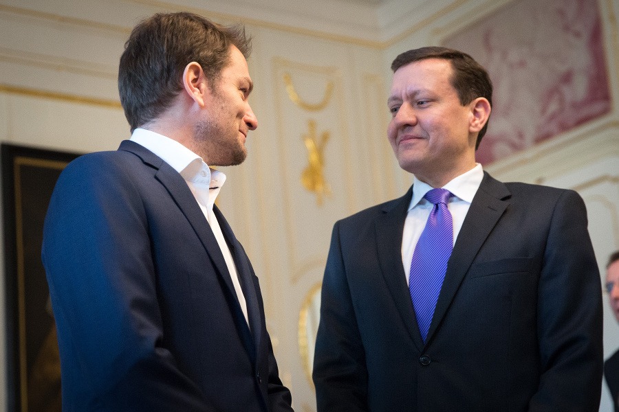 Pravica je reálna možnosť, inak hrozia nové voľby: Sulíkova vláda by ...