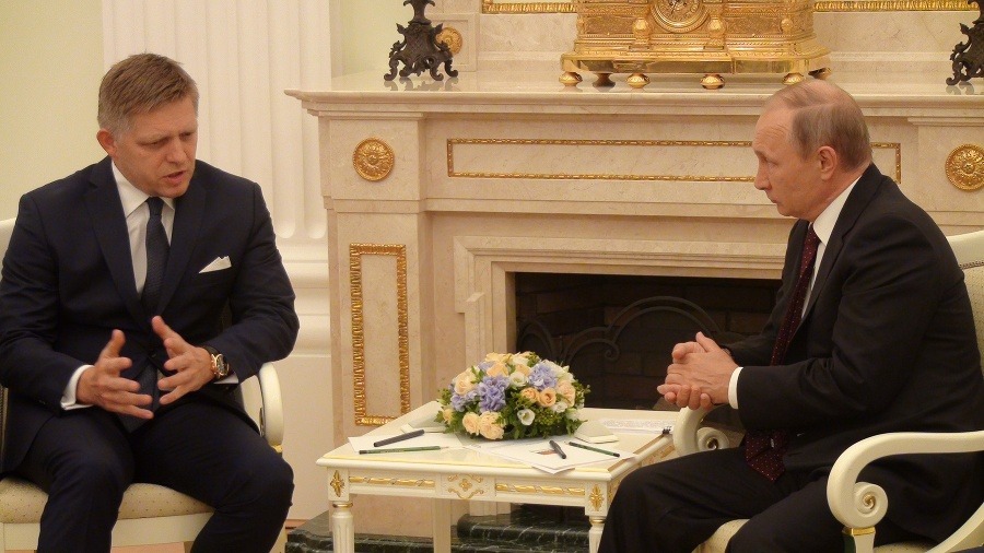 Fico rokoval s Putinom, chcú oživiť vzájomné vzťahy: Rusko je ...