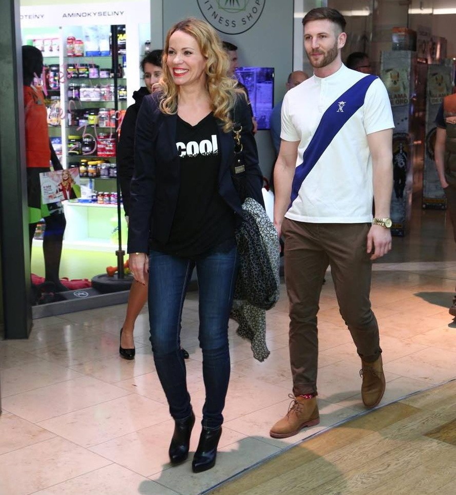 Mórová nachytaná s neznámym mladíkom: Nový chlap?! - galéria | Topky.sk