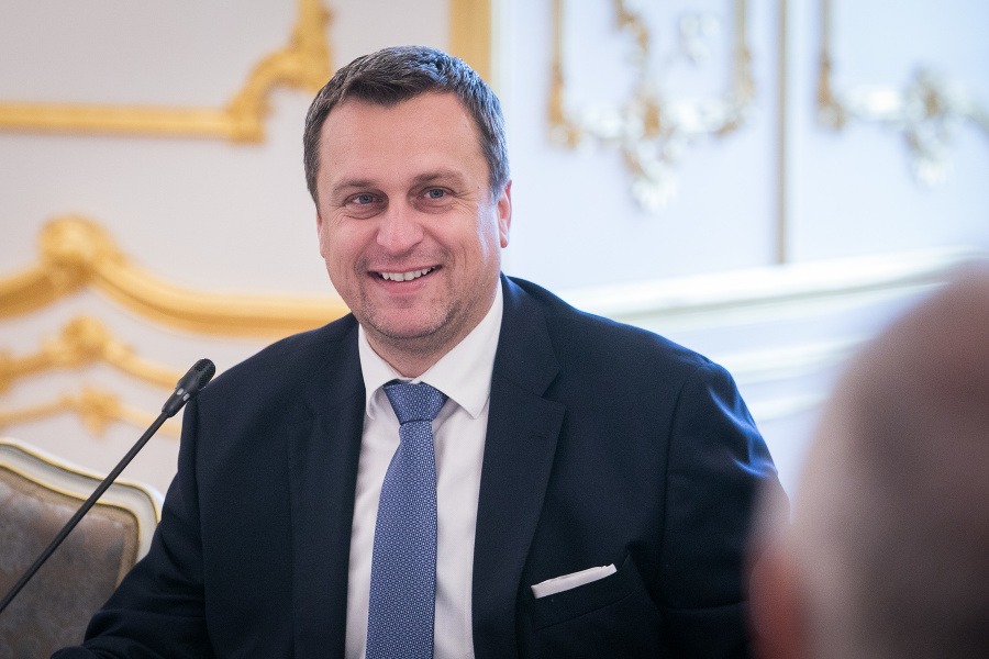 Andrej Danko by uvítal viac ruštiny na slovenských školách – galéria ...