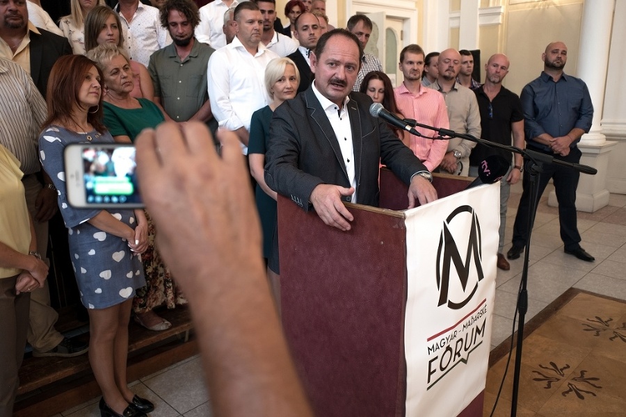 Bugárovci budú čeliť konkurencii: Zsolt Simon založil novú politickú ...