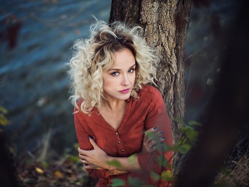 Lucia Bugalová sa hlási s novým singlom My. Je oslavou lásky - galéria ...