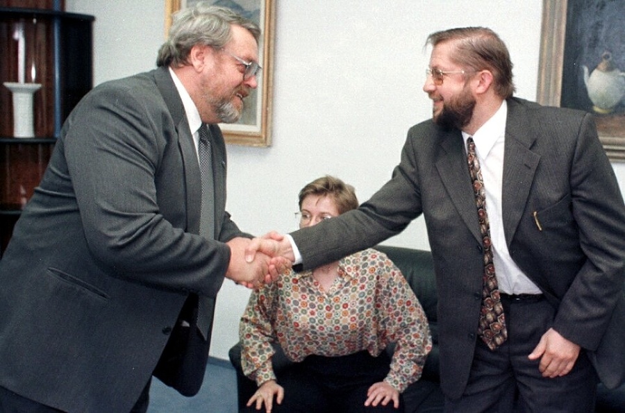 Prezidentský kandidát Štefan Harabin na fotografiách: Mečiarov minister ...