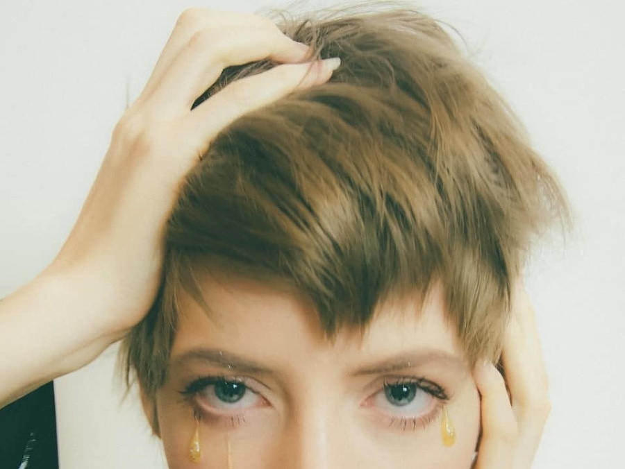 Alex Wortex sa konečne oholila: UPS, nesprávne miesto! - galéria | Topky.sk