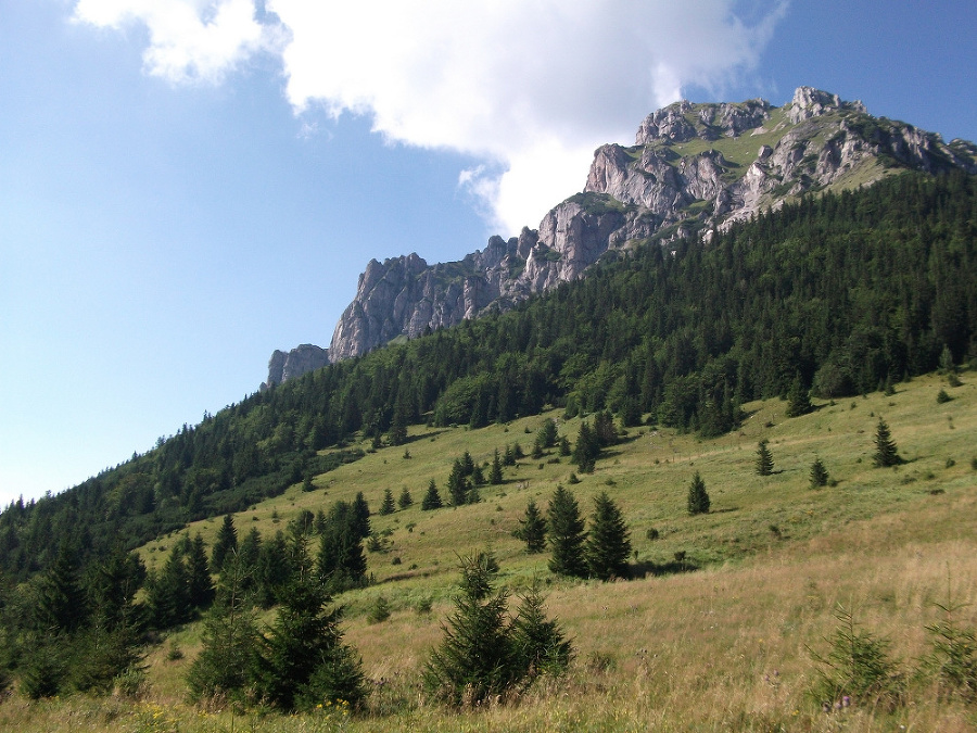 Malý a Veľký Rozsutec - nádherná turistika k najkrajším kopcom u nás ...