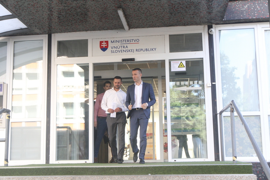 PRÁVE TERAZ Druckerova strana má už najťažšie za sebou: Do strany ...