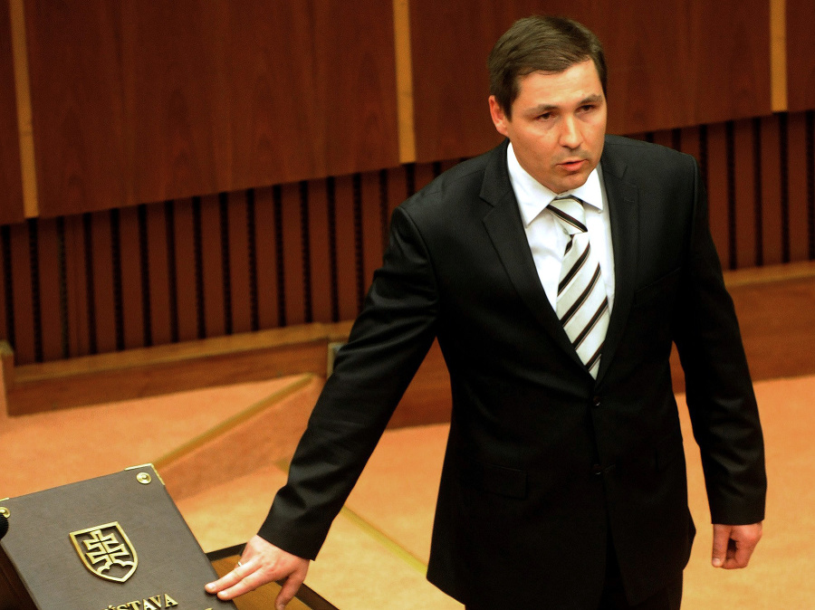 Národná rada má nového poslanca: Chudíka zo Smeru-SD po odchode ...