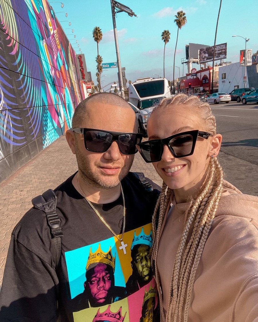 Slovenská speváčka len v plavkách: Prsia narvané... Sima, nie sú ti ...