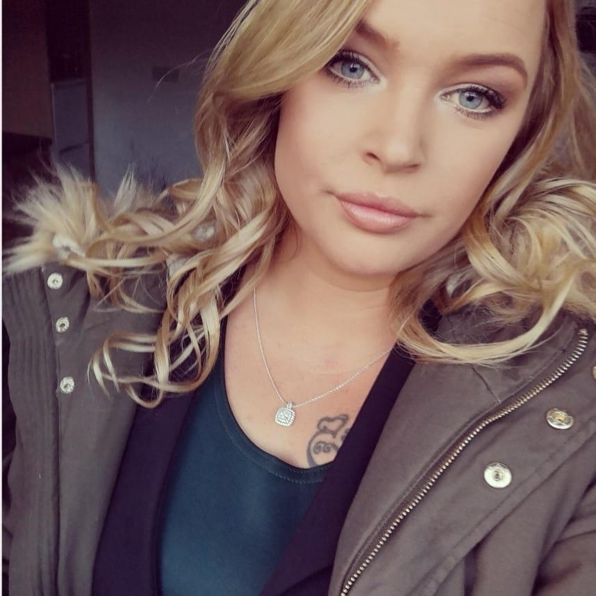 Aimee Roberts's Instagram, Twitter & Facebook on IDCrawl