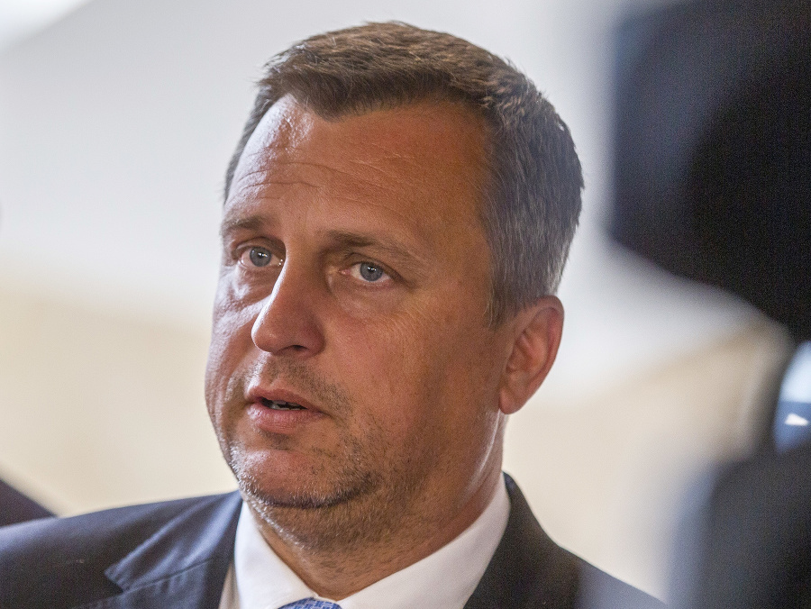 AKTUÁLNE Andrej Danko obhájil post predsedu SNS: Drsné slová ...