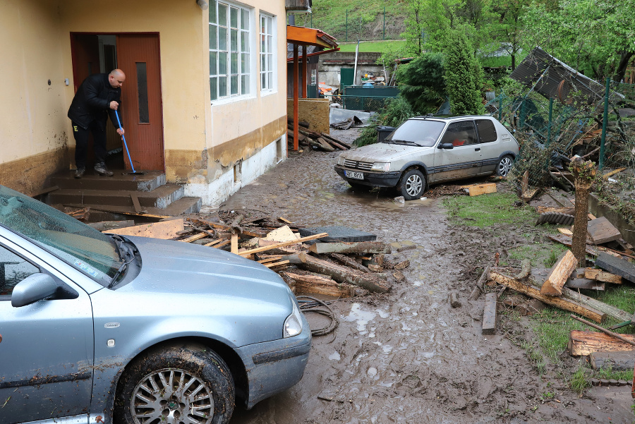 Povodne na Slovensku! VIDEO Mimoriadna situácia v Rudne nad Hronom, na ...