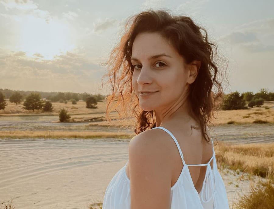 Andrea Bučko vypúšťa do sveta intímny album so slovenskými textami ...