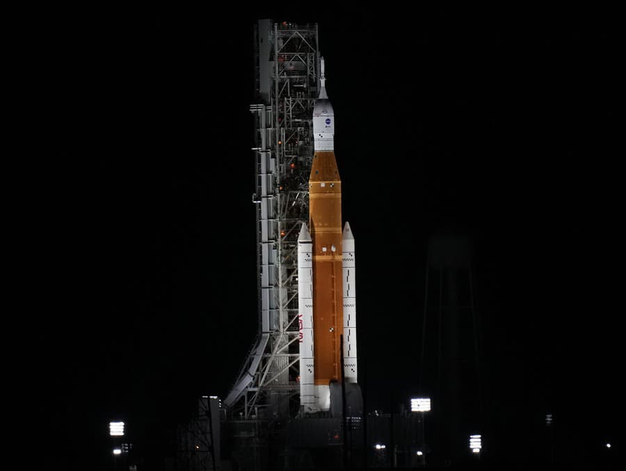 FOTO Štart rakety programu Artemis opäť odložili pre únik vodíka ...