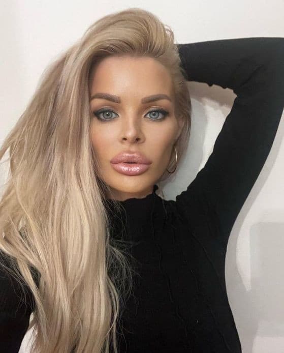 LUXUS Silvie Kucherenko: Extravagantná kuchynská linka a... Uff, TÁ ...