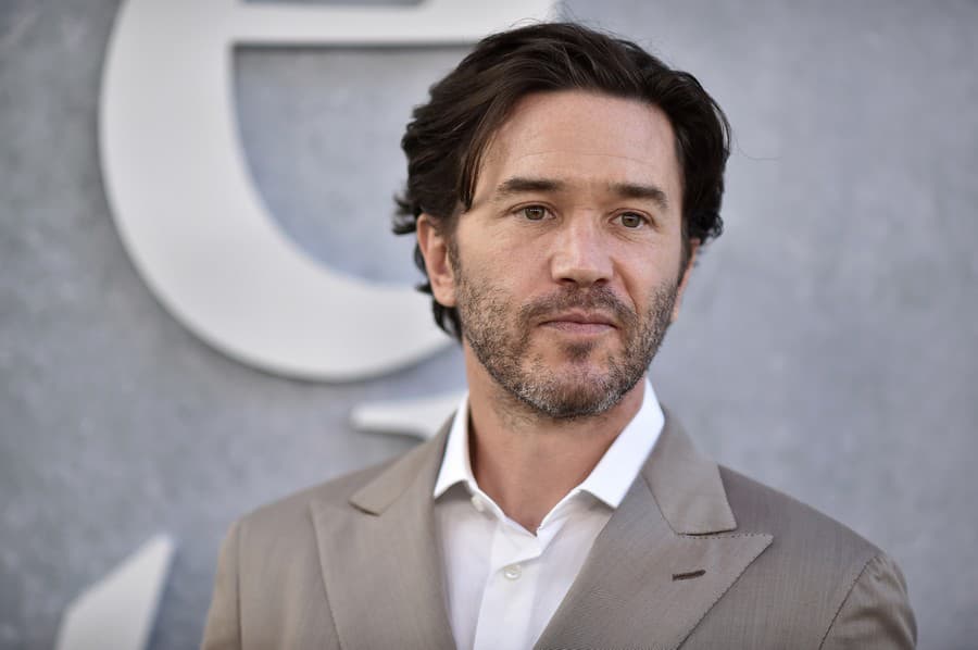 Promi mamička opäť v spoločnosti: Pár dní po pôrode vyzerá FANTASTICKY ...