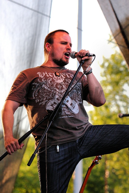 Zanedbaný superstarista púta pozornosť: Fúha, veď vyzerá ako bezdomovec ...