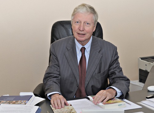 Nobelovu cenu za medicínu získala trojica imunológov – galéria | Topky.sk