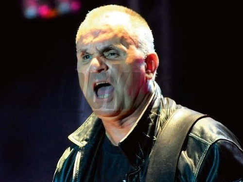 Kontroverzný Jožo Ráž opäť šokuje: Chce zmlátiť vlastných fanúšikov ...