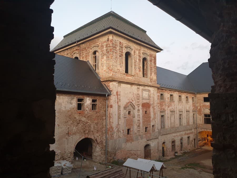 Ospalé mestečko dostalo ďalšiu šancu: Unikátny projekt v srdci kaštieľa ...