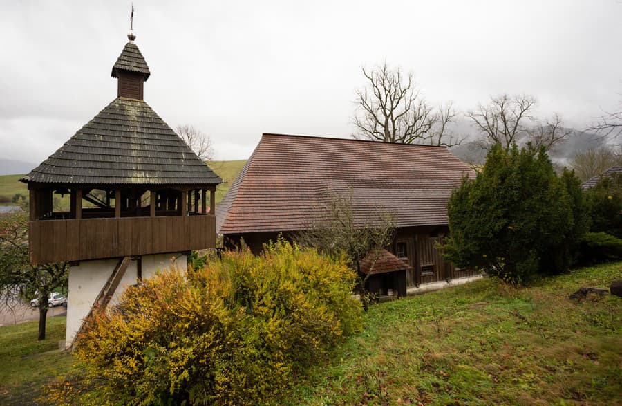 Príjemná atmosféra a bohaté dejiny: Ozdobou Oravy je malebná obec ...