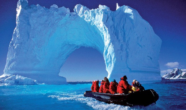 Najväčší ľadoborec sveta pláva na Severný pól: Na palube môžete byť aj ...