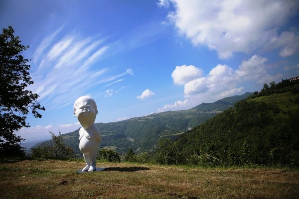 Malý Pičus precestoval svet, teraz zdobí Bratislavu | Dromedár.sk