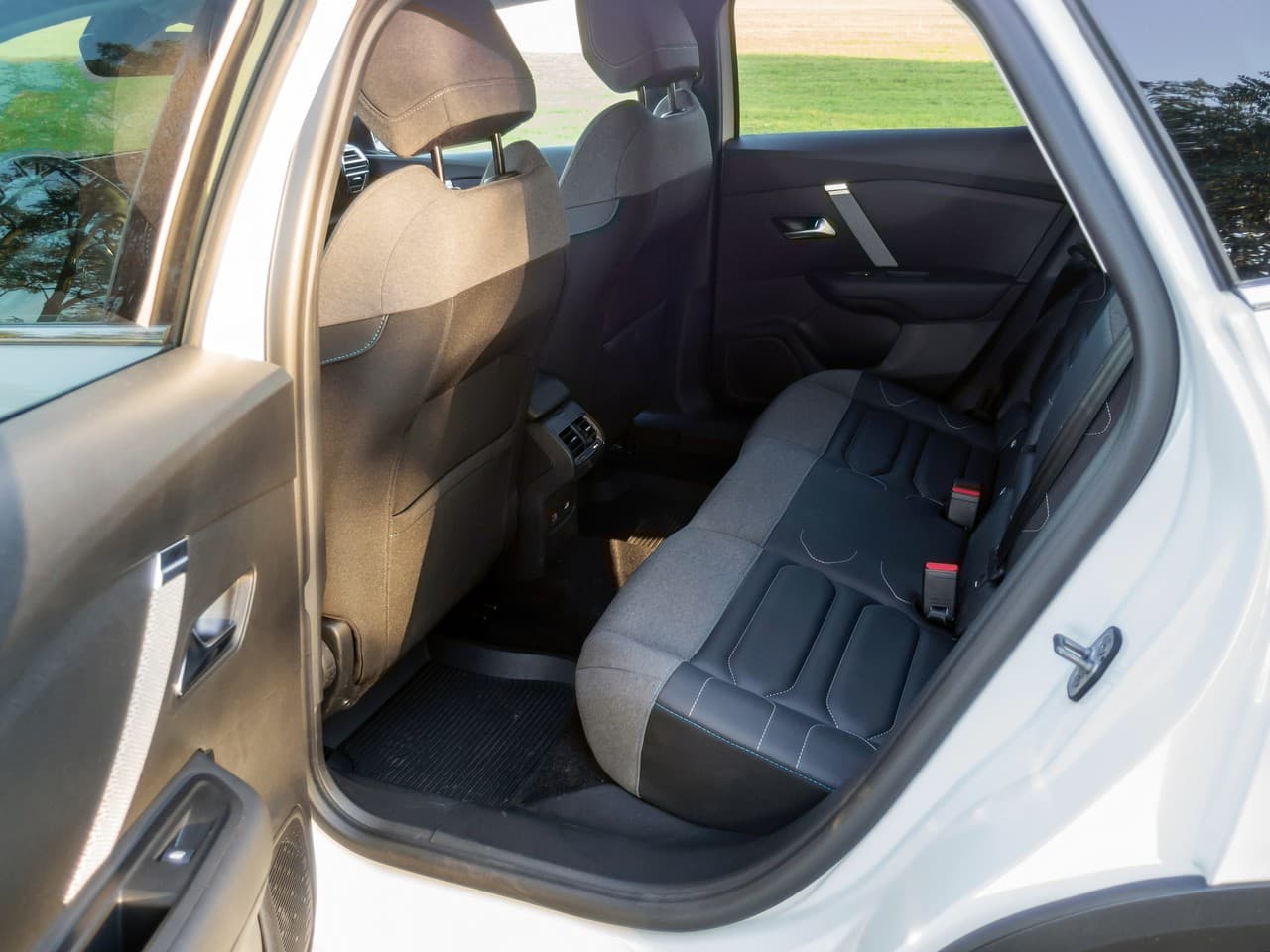 TEST: Citroen eC4 X - dobré auto, dobrý elektromobil, dobrá cena - foto ...