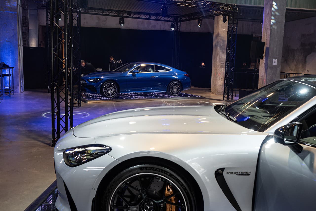Mercedes privezol na Slovensko superšportové AMG GT 63 kupé i novú ...