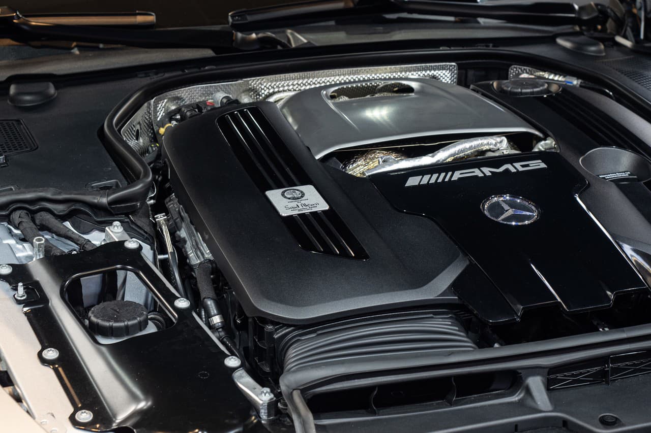 Mercedes privezol na Slovensko superšportové AMG GT 63 kupé i novú ...