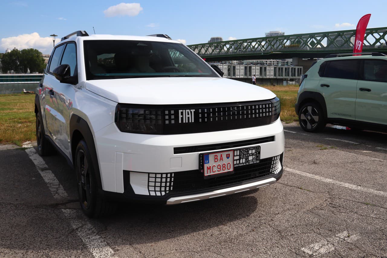 PRVÁ JAZDA: Fiat Grande Panda Hybrid - so spaľovacím motorom a s ...