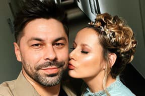 Manželka známeho Slováka BEZ ŠIAT a s bábätkom na rukách: Pozrite, aká ...